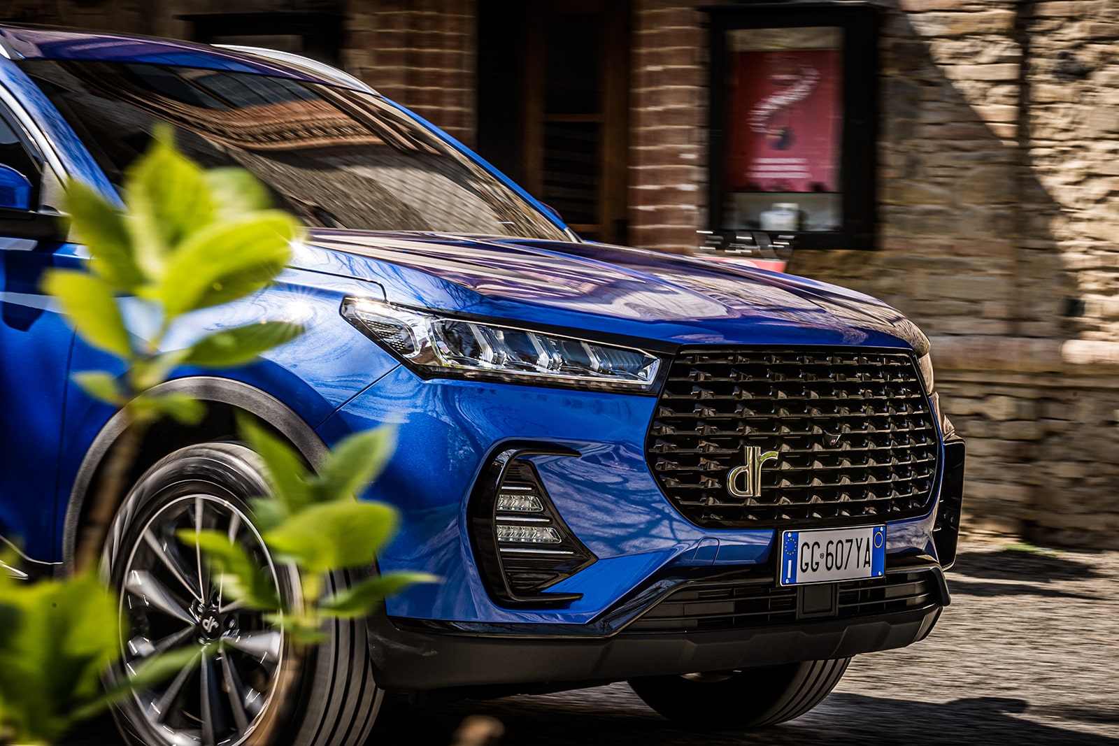 DR - Official distributor of DR Automobiles for Belgium